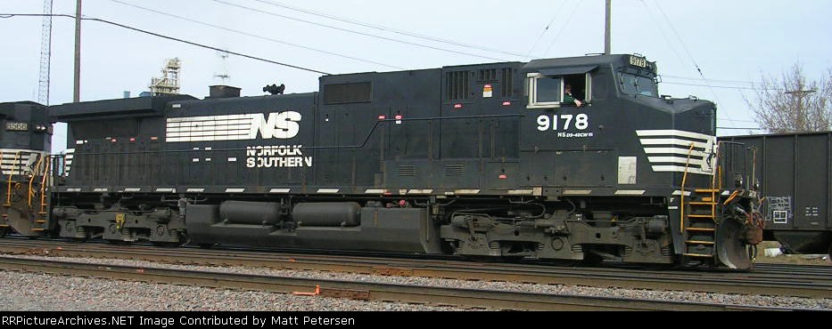 NS 9178